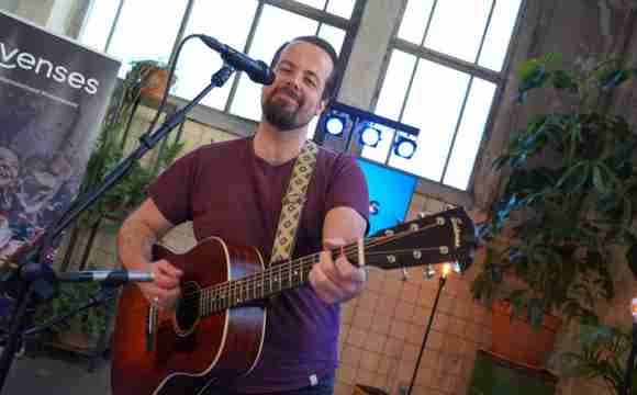 Zanger - Gitarist Alexander | Evenses Entertainment