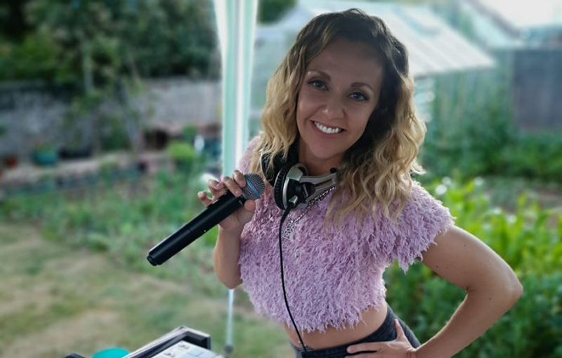 DJ and singer Jodie will rake your event to the next level.